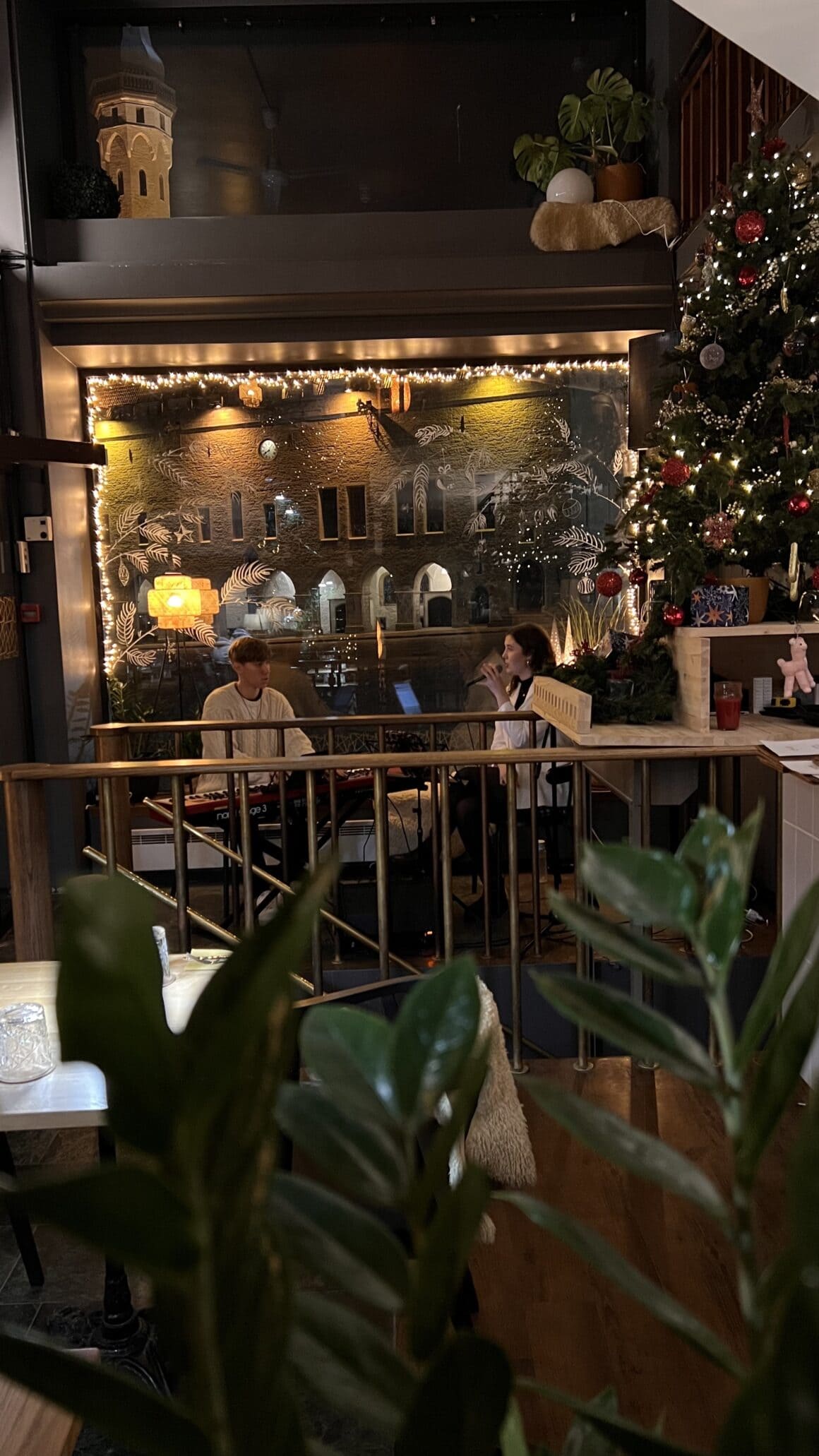 Elava muusika õhtud Tallinna vanalinna restoranis Vana Toomas ...